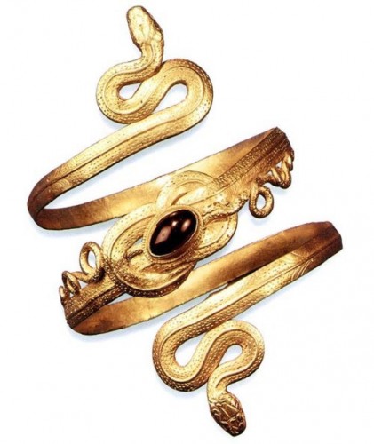 The 15 Best Ways to Wear a Snake - Gem Obsessed